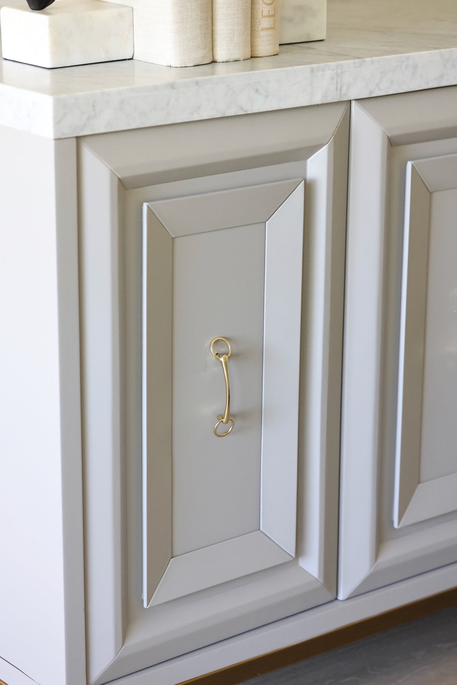 Ella Snaffle Bit Pull Hardware - Gold